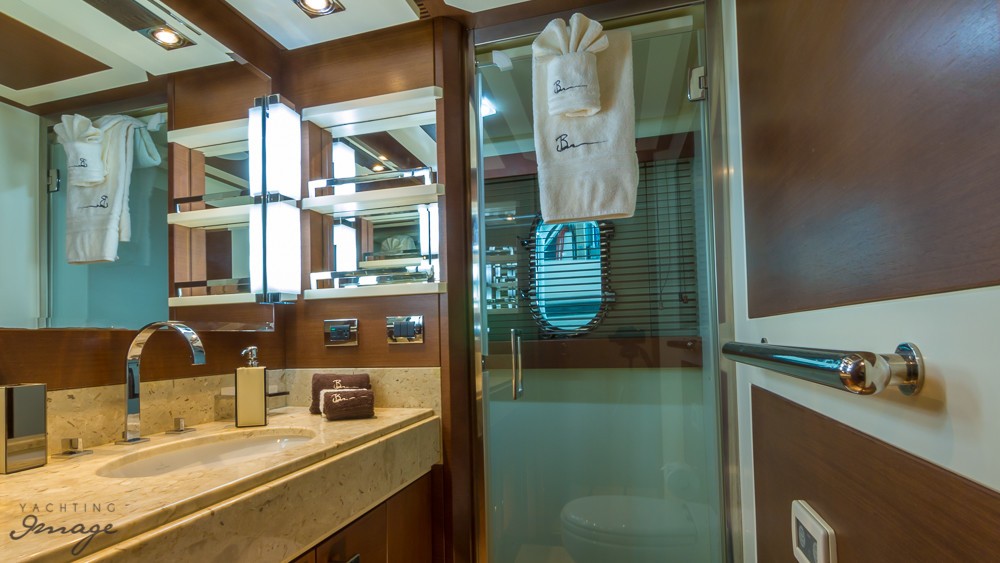 Yacht AZIMUT YCG 120', Azimut | CHARTERWORLD Luxury Superyacht Charters